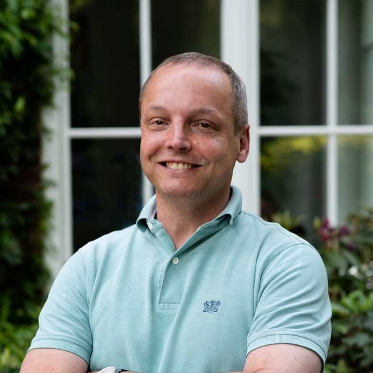 Martin van Dommelen - Legian